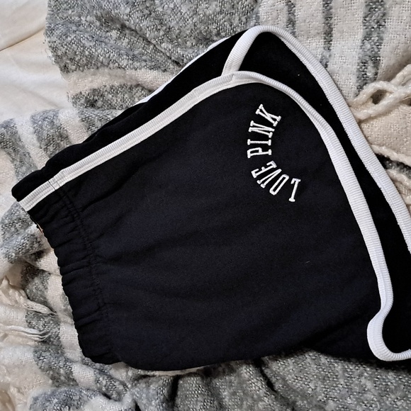 PINK Victoria's Secret | Shorts | Nwt Pink Extra Large Shorts | Poshmark